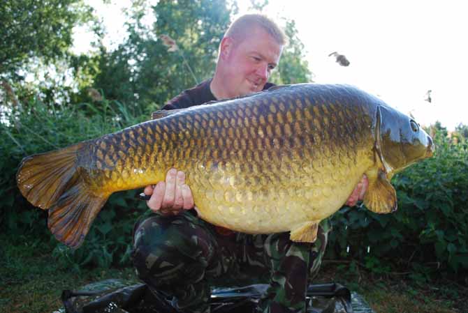 B5 or Black Snail? They're both running riot!! – Essential Baits