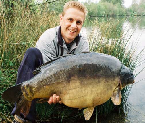 B5 Mirror – Essential Baits